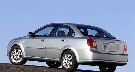 Daewoo Nubira technical specifications and fuel economy
